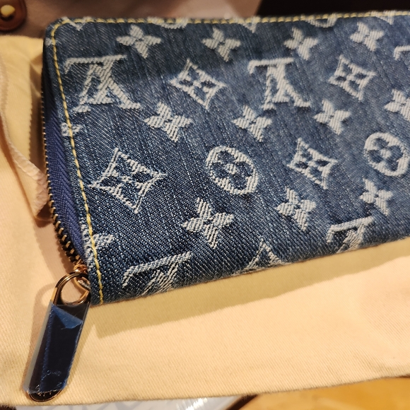 Louis Vuitton | Bags | Louis Vuitton Monogram Blue Denim Zippy Wallet ...